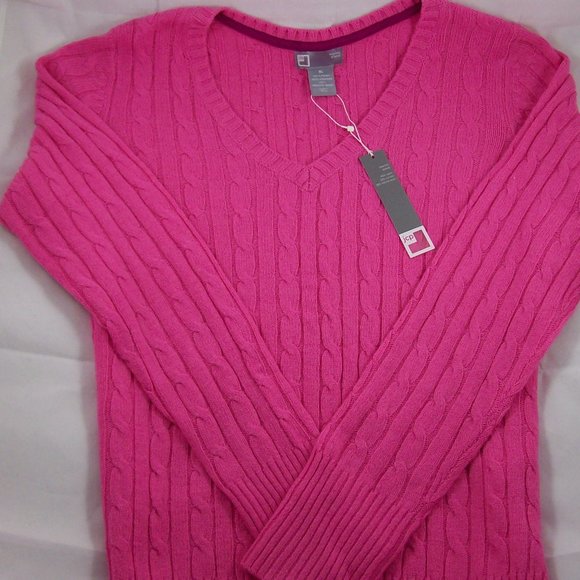 jcpenney | Sweaters | Jcp Holiday Rose Merino Wool Vneck Sweater Final ...